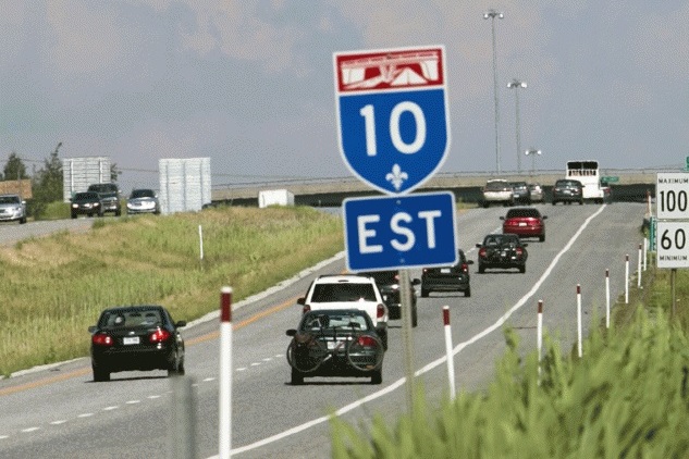 Chantier du REM : reconfiguration des voies de l'autoroute 10 en ...